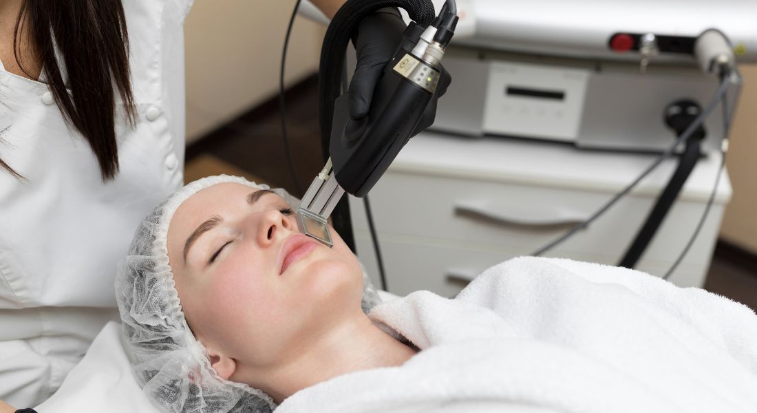 CO2 Laser Resurfacing Recovery Time Explained